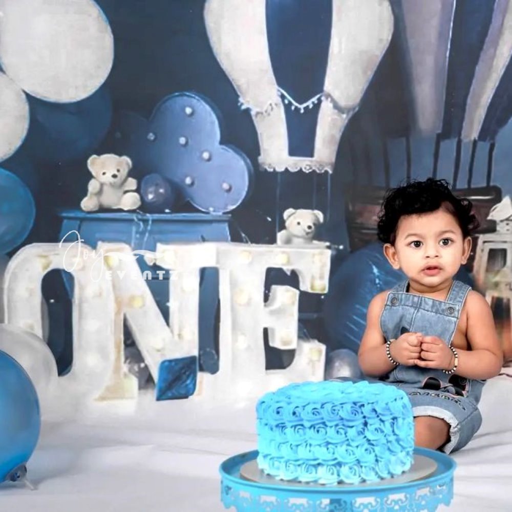 Hot Air Balloon Theme Cake Smash Photoshoot - Joy Eventz